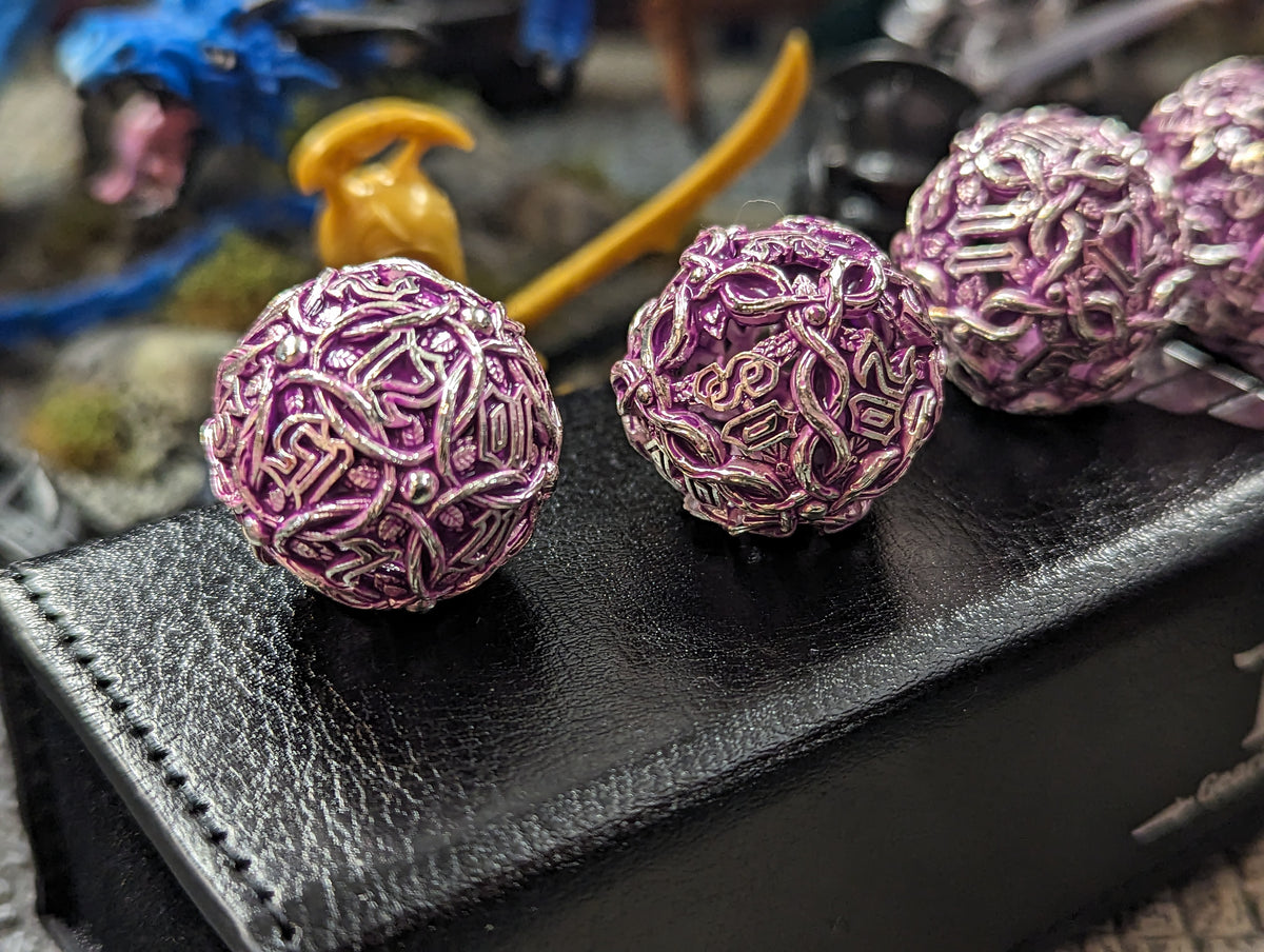 Bramble Weave in Sterling Amethyst, Hollow Metal RPG Set – DnDice